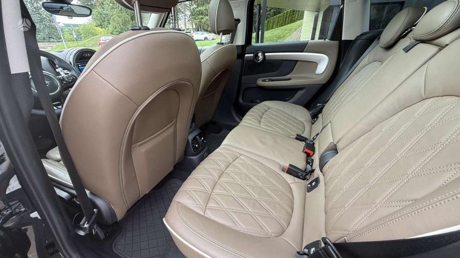 Black MINI Countryman 2020 in Vilnius, with an engine capacity of 1.50 L and mileage of 43 thousand km for 20000 €, photo 14 on AUTOMOTO.COM.LV