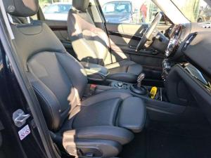 Black MINI Countryman 2022 in Vilnius, with an engine capacity of 1.50 L and mileage of 96 thousand km for 22264 €, photo 5 on AUTOMOTO.COM.LV
