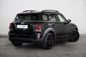 Black MINI Countryman 2023 in Vilnius, with an engine capacity of 2.00 L and mileage of 33 thousand km for 31491 €, photo 8 on AUTOMOTO.COM.LV