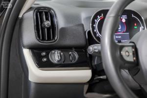 Black MINI Countryman 2023 in Vilnius, with an engine capacity of 2.00 L and mileage of 33 thousand km for 31491 €, photo 15 on AUTOMOTO.COM.LV
