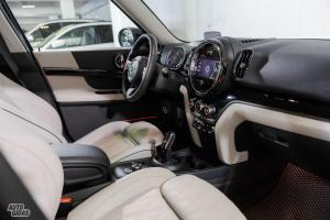 Black MINI Countryman 2023 in Vilnius, with an engine capacity of 2.00 L and mileage of 33 thousand km for 31491 €, photo 19 on AUTOMOTO.COM.LV