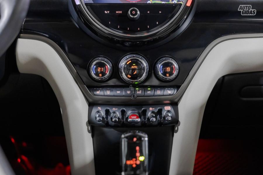 Black MINI Countryman 2023 in Vilnius, with an engine capacity of 2.00 L and mileage of 33 thousand km for 31491 €, photo 24 on AUTOMOTO.COM.LV