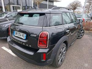 Black MINI Countryman 2023 in Vilnius, with an engine capacity of 1.50 L and mileage of 80 thousand km for 22264 €, photo 4 on AUTOMOTO.COM.LV
