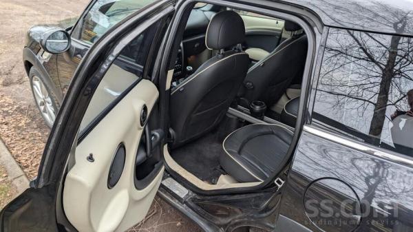 Melns MINI Countryman 2010 Jelgava, ar dzinēja tilpumu 1.60 L un nobraukumu 244 tūkst. km par 6000 €, foto 3 vietnē AUTOMOTO.COM.LV