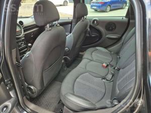 Melns MINI Countryman 2010 Daugavpils, ar dzinēja tilpumu 1.60 L un nobraukumu 239 tūkst. km par 5450 €, foto 17 vietnē AUTOMOTO.COM.LV