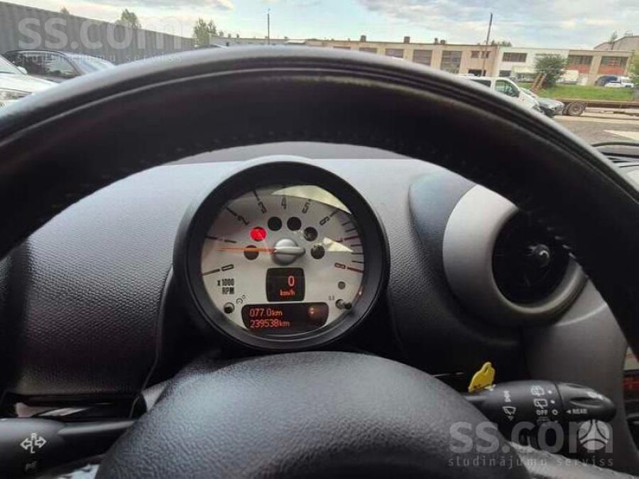 Melns MINI Countryman 2010 Daugavpils, ar dzinēja tilpumu 1.60 L un nobraukumu 239 tūkst. km par 5450 €, foto 25 vietnē AUTOMOTO.COM.LV