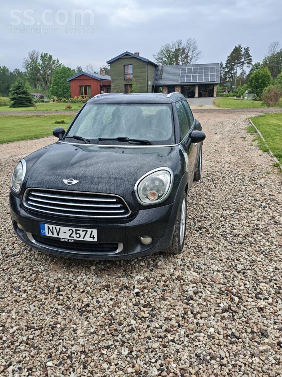 Melns MINI Countryman 2011 Ogre, ar dzinēja tilpumu 2.00 L un nobraukumu 200 tūkst. km par 5700 €, foto 1 vietnē AUTOMOTO.COM.LV
