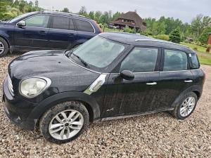 Melns MINI Countryman 2011 Ogre, ar dzinēja tilpumu 2.00 L un nobraukumu 200 tūkst. km par 5700 €, foto 4 vietnē AUTOMOTO.COM.LV