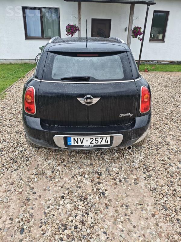 Melns MINI Countryman 2011 Ogre, ar dzinēja tilpumu 2.00 L un nobraukumu 200 tūkst. km par 5700 €, foto 6 vietnē AUTOMOTO.COM.LV