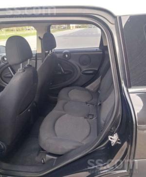 Black MINI Countryman 2011 in Daugavpils, with an engine capacity of 1.60 L and mileage of 0 thousand km for 8300 €, photo 6 on AUTOMOTO.COM.LV