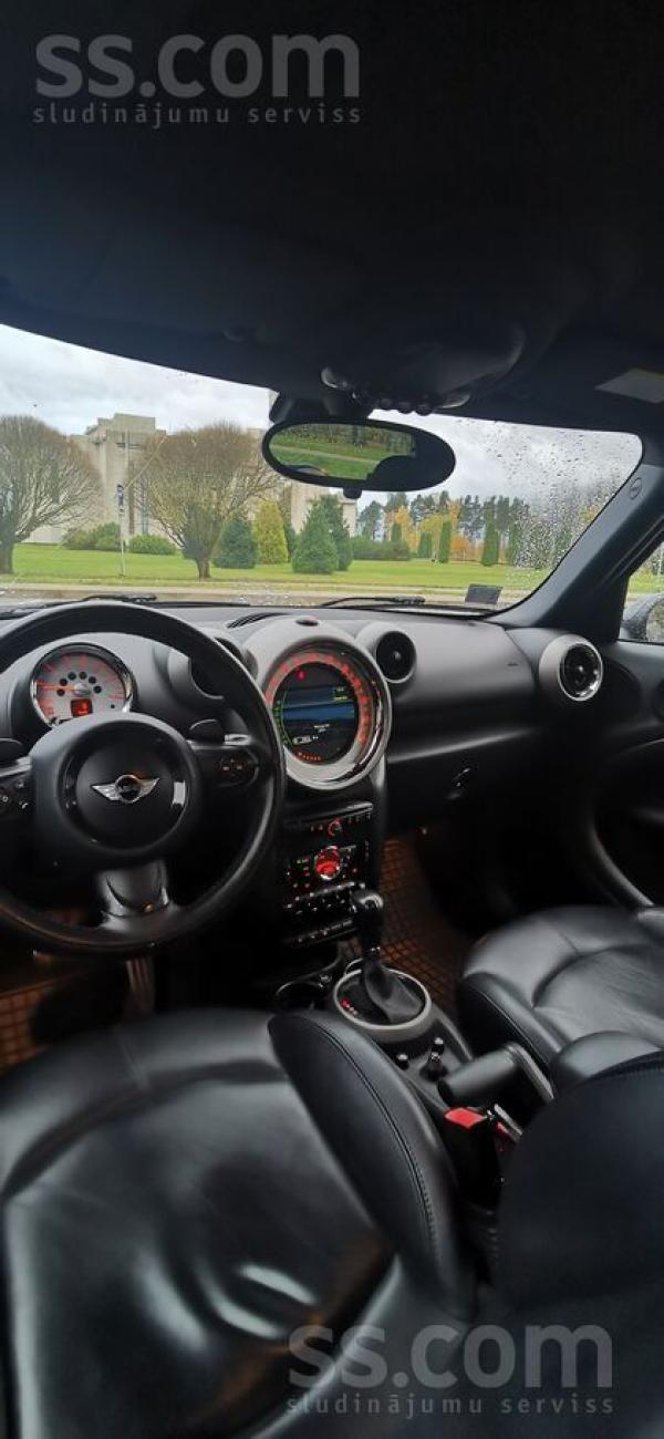 Melns MINI Countryman 2011 Aizkraukle, ar dzinēja tilpumu 2.00 L un nobraukumu 180 tūkst. km par 6500 €, foto 3 vietnē AUTOMOTO.COM.LV