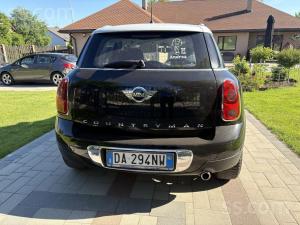 Black MINI Countryman 2011 in Bauska, with an engine capacity of 1.60 L and mileage of 221 thousand km for 3999 €, photo 6 on AUTOMOTO.COM.LV