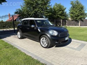 Black MINI Countryman 2011 in Bauska, with an engine capacity of 1.60 L and mileage of 221 thousand km for 3999 €, photo 9 on AUTOMOTO.COM.LV