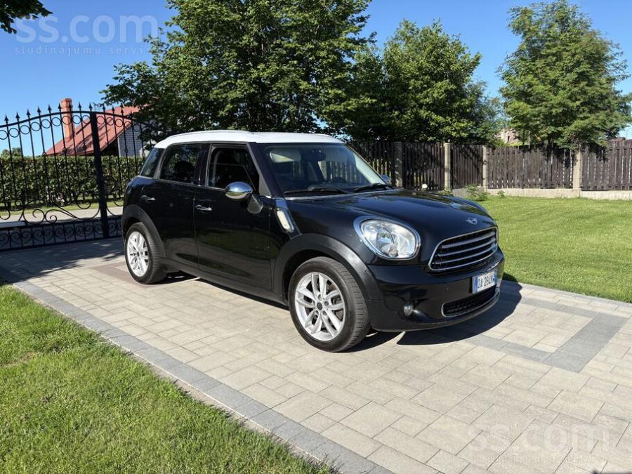 Black MINI Countryman 2011 in Bauska, with an engine capacity of 1.60 L and mileage of 221 thousand km for 3999 €, photo 9 on AUTOMOTO.COM.LV