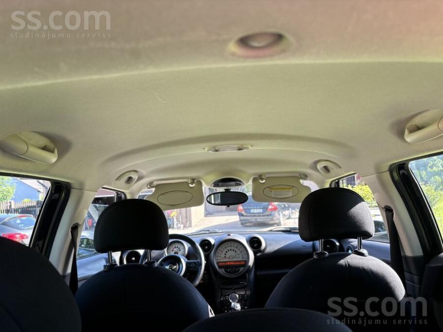 Black MINI Countryman 2011 in Bauska, with an engine capacity of 1.60 L and mileage of 221 thousand km for 3999 €, photo 16 on AUTOMOTO.COM.LV