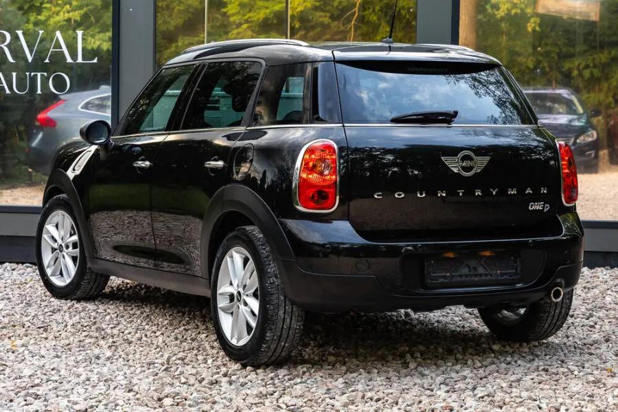 Melns MINI Countryman 2011 Jelgava, ar dzinēja tilpumu 1.60 L un nobraukumu 204 tūkst. km par 5000 €, foto 5 vietnē AUTOMOTO.COM.LV