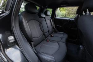 Melns MINI Countryman 2011 Jelgava, ar dzinēja tilpumu 1.60 L un nobraukumu 204 tūkst. km par 5000 €, foto 16 vietnē AUTOMOTO.COM.LV
