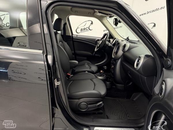 Melns MINI Countryman 2012 Avižieniai, ar dzinēja tilpumu 1.60 L un nobraukumu 163 tūkst. km par 4900 €, foto 4 vietnē AUTOMOTO.COM.LV