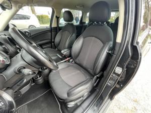 Melns MINI Countryman 2012 Rīga, ar dzinēja tilpumu 1.60 L un nobraukumu 315 tūkst. km par 4990 €, foto 12 vietnē AUTOMOTO.COM.LV