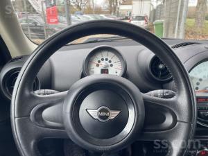 Melns MINI Countryman 2012 Rīga, ar dzinēja tilpumu 1.60 L un nobraukumu 315 tūkst. km par 4990 €, foto 22 vietnē AUTOMOTO.COM.LV