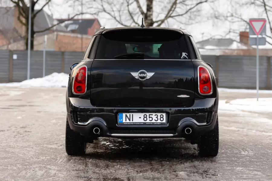 Melns MINI Countryman 2012 Jelgava, ar dzinēja tilpumu 2.00 L un nobraukumu 198 tūkst. km par 9400 €, foto 7 vietnē AUTOMOTO.COM.LV