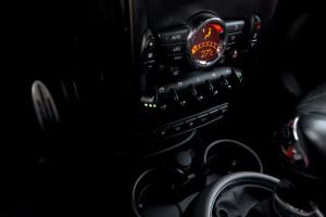 Melns MINI Countryman 2012 Jelgava, ar dzinēja tilpumu 2.00 L un nobraukumu 198 tūkst. km par 9400 €, foto 11 vietnē AUTOMOTO.COM.LV