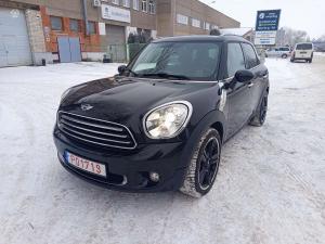 Black MINI Countryman 2013 in Marijampole, with an engine capacity of 2.00 L and mileage of 144 thousand km for 8500 €, photo 2 on AUTOMOTO.COM.LV