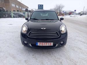 Black MINI Countryman 2013 in Marijampole, with an engine capacity of 2.00 L and mileage of 144 thousand km for 8500 €, photo 3 on AUTOMOTO.COM.LV
