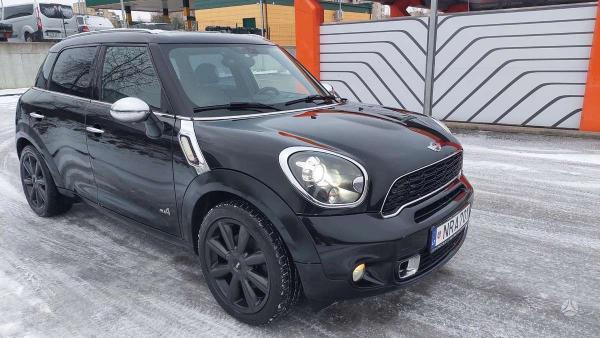 Melns MINI Countryman 2013 Viļņa, ar dzinēja tilpumu 2.00 L un nobraukumu 194 tūkst. km par 7200 €, foto 2 vietnē AUTOMOTO.COM.LV