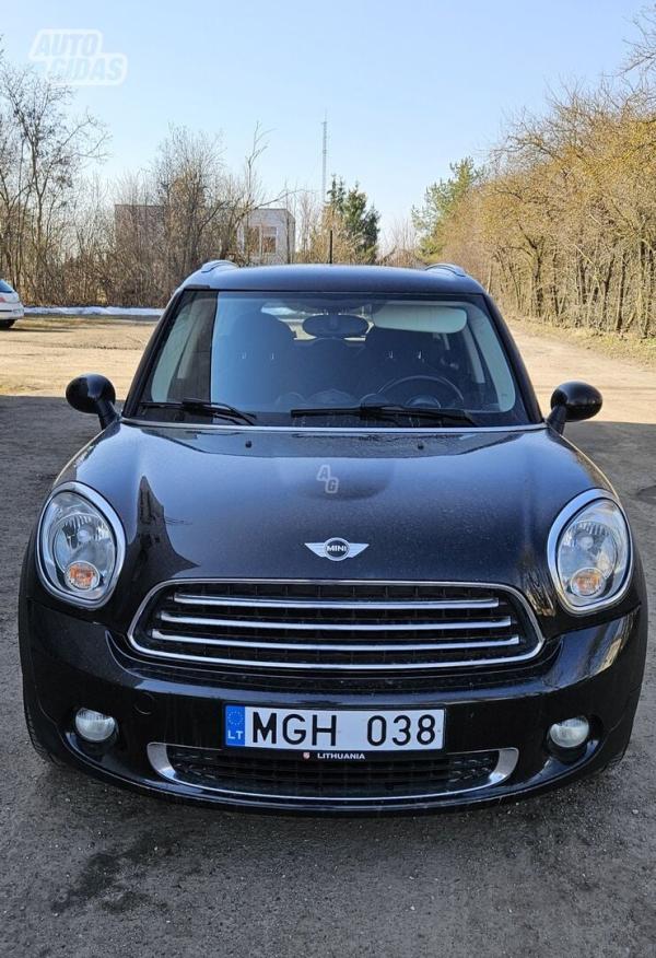 Black MINI Countryman 2013 in Kaunas, with an engine capacity of 1.60 L and mileage of 206 thousand km for 4450 €, photo 10 on AUTOMOTO.COM.LV