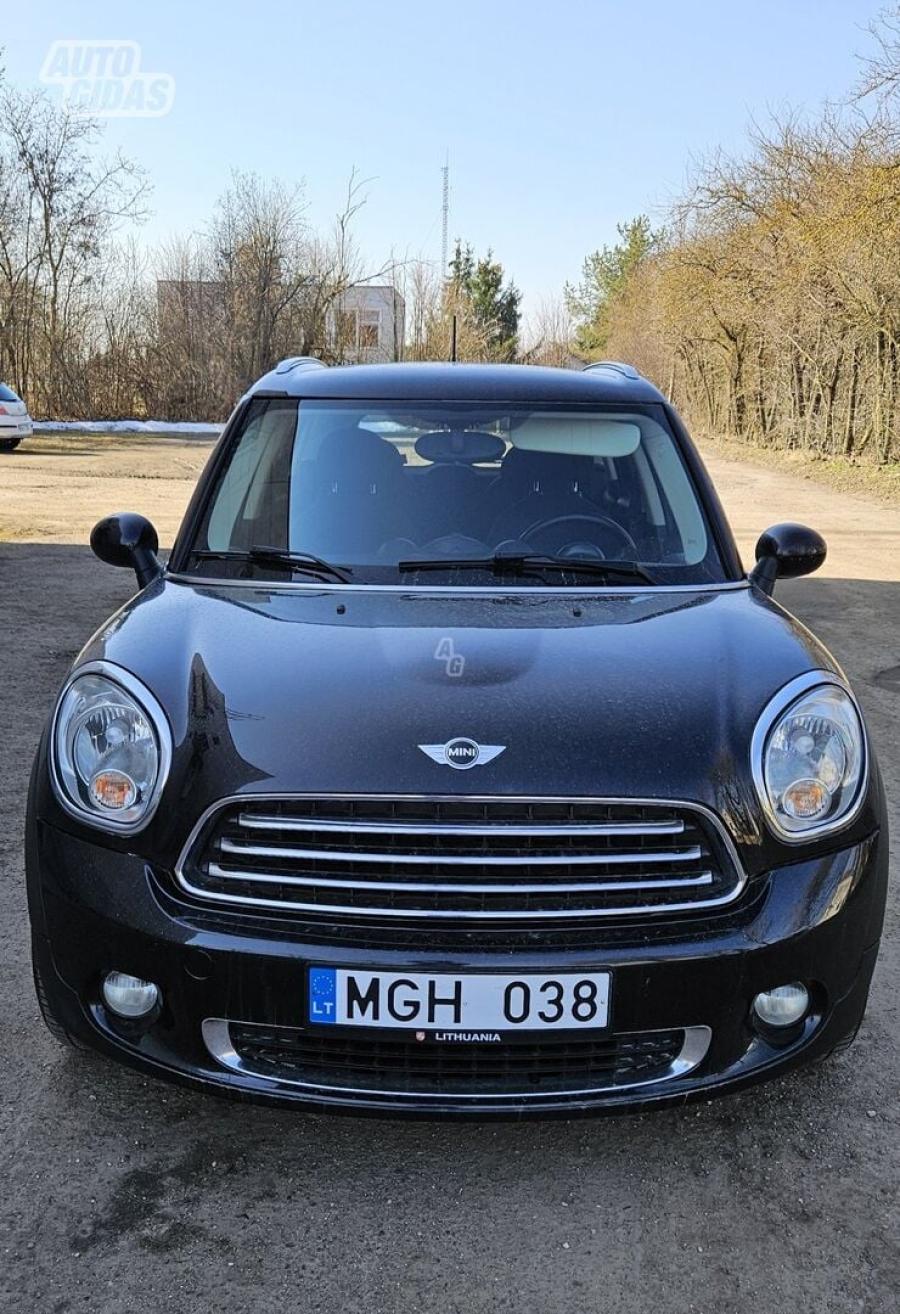 Black MINI Countryman 2013 in Kaunas, with an engine capacity of 1.60 L and mileage of 206 thousand km for 4450 €, photo 10 on AUTOMOTO.COM.LV