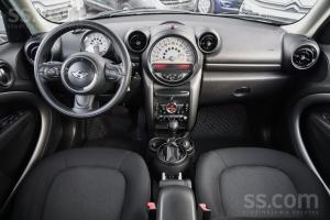 Melns MINI Countryman 2013 Rīga, ar dzinēja tilpumu 2.00 L un nobraukumu 238 tūkst. km par 5590 €, foto 9 vietnē AUTOMOTO.COM.LV