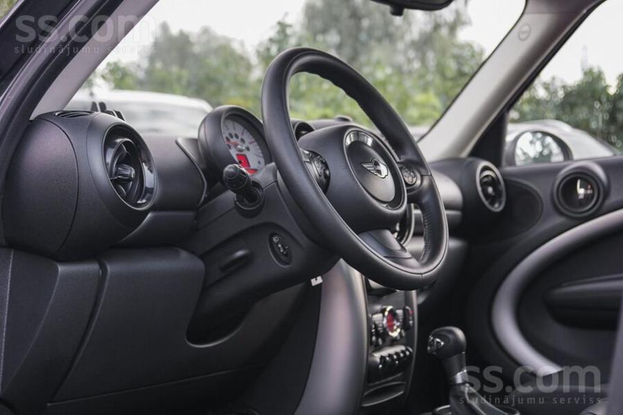 Melns MINI Countryman 2013 Rīga, ar dzinēja tilpumu 2.00 L un nobraukumu 238 tūkst. km par 5590 €, foto 11 vietnē AUTOMOTO.COM.LV