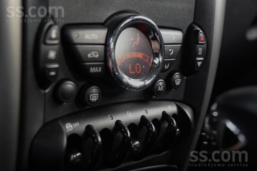 Melns MINI Countryman 2013 Rīga, ar dzinēja tilpumu 2.00 L un nobraukumu 238 tūkst. km par 5590 €, foto 15 vietnē AUTOMOTO.COM.LV