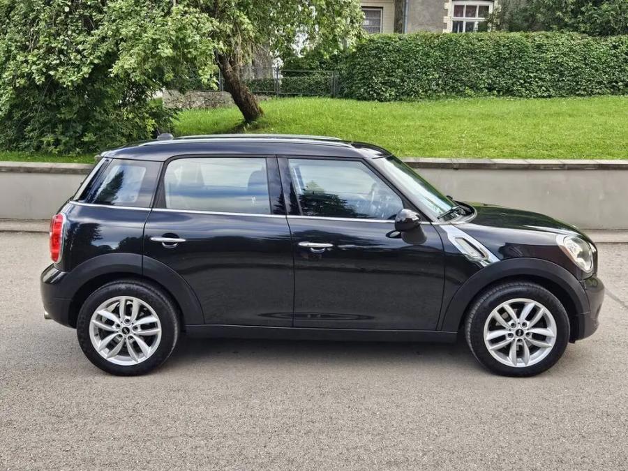 Melns MINI Countryman 2013 Jēkabpils, ar dzinēja tilpumu 1.60 L un nobraukumu 275 tūkst. km par 6690 €, foto 4 vietnē AUTOMOTO.COM.LV