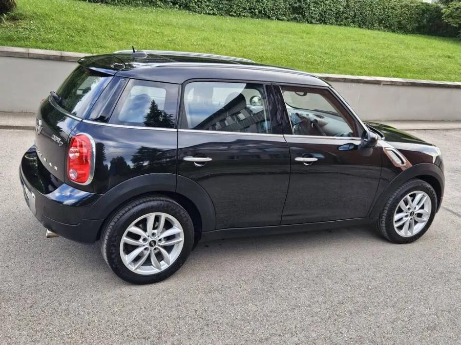 Melns MINI Countryman 2013 Jēkabpils, ar dzinēja tilpumu 1.60 L un nobraukumu 275 tūkst. km par 6690 €, foto 5 vietnē AUTOMOTO.COM.LV