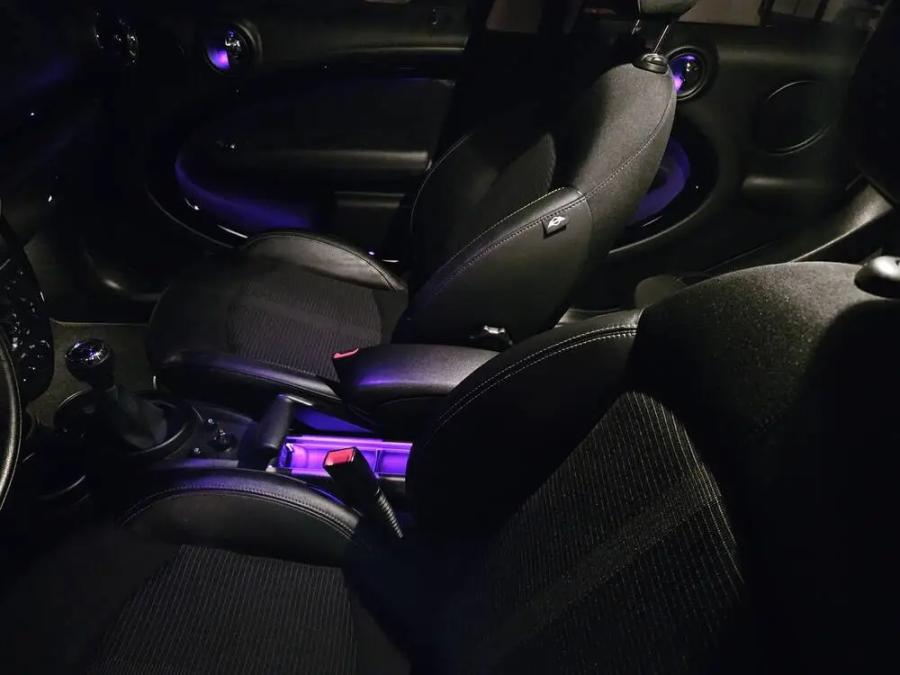 Melns MINI Countryman 2013 Jēkabpils, ar dzinēja tilpumu 1.60 L un nobraukumu 275 tūkst. km par 6690 €, foto 31 vietnē AUTOMOTO.COM.LV