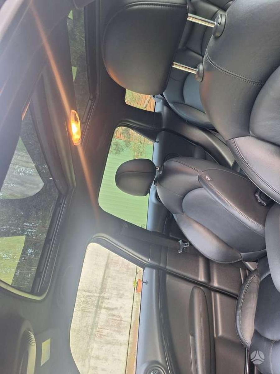Melns MINI Countryman 2013 Marijampole, ar dzinēja tilpumu 2.00 L un nobraukumu 145 tūkst. km par 7500 €, foto 29 vietnē AUTOMOTO.COM.LV