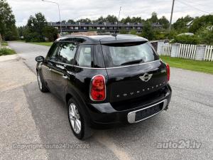 Melns MINI Countryman 2014 Tallina, ar dzinēja tilpumu 2.00 L un nobraukumu 182 tūkst. km par 9490 €, foto 3 vietnē AUTOMOTO.COM.LV
