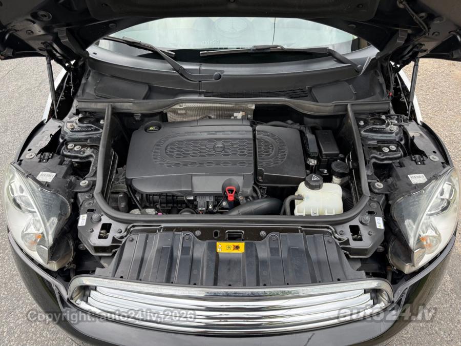 Melns MINI Countryman 2014 Tallina, ar dzinēja tilpumu 2.00 L un nobraukumu 182 tūkst. km par 9490 €, foto 4 vietnē AUTOMOTO.COM.LV