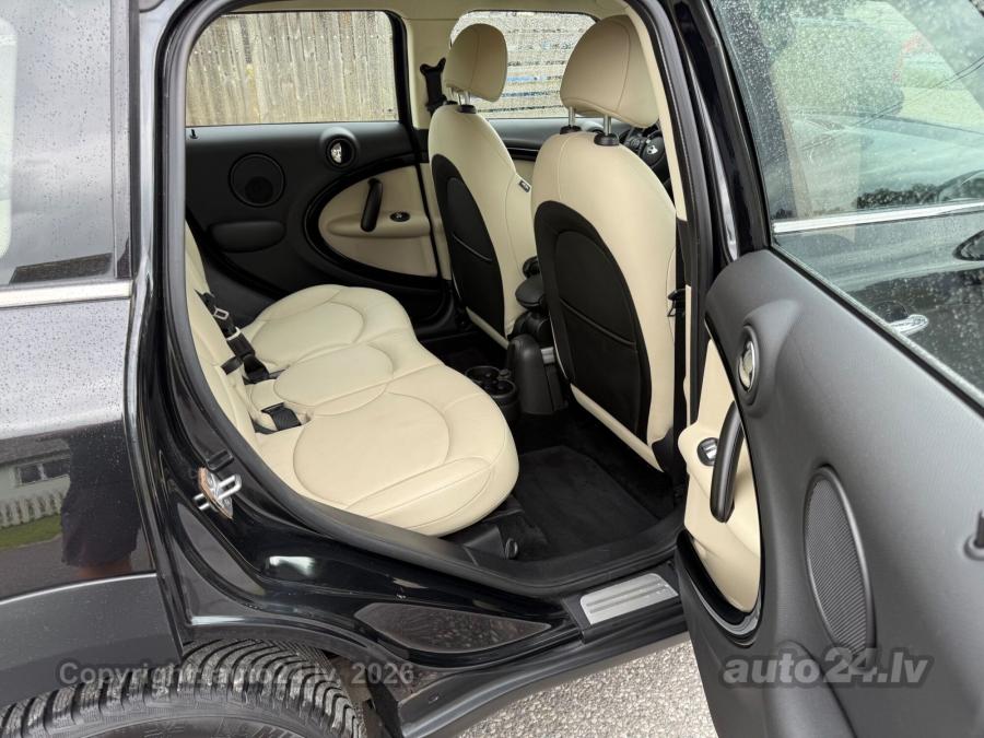 Melns MINI Countryman 2014 Tallina, ar dzinēja tilpumu 2.00 L un nobraukumu 182 tūkst. km par 9490 €, foto 14 vietnē AUTOMOTO.COM.LV