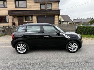 Melns MINI Countryman 2014 Tallina, ar dzinēja tilpumu 2.00 L un nobraukumu 182 tūkst. km par 9490 €, foto 16 vietnē AUTOMOTO.COM.LV