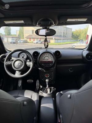 Black MINI Countryman 2014 in Vilnius, with an engine capacity of 1.60 L and mileage of 127 thousand km for 7600 €, photo 10 on AUTOMOTO.COM.LV
