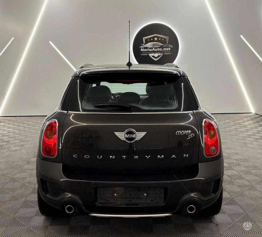 Black MINI Countryman 2015 in Marijampole, with an engine capacity of 2.00 L and mileage of 178 thousand km for 8650 €, photo 17 on AUTOMOTO.COM.LV