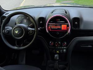 Melns MINI Countryman 2020 Rīga, ar dzinēja tilpumu 1.50 L un nobraukumu 45 tūkst. km par 19980 €, foto 13 vietnē AUTOMOTO.COM.LV