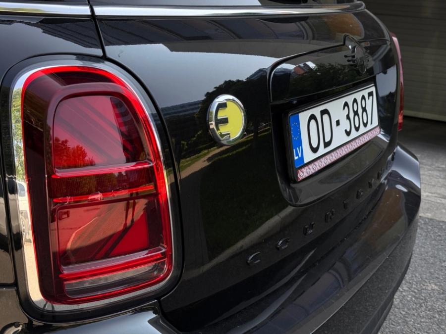 Melns MINI Countryman 2020 Rīga, ar dzinēja tilpumu 1.50 L un nobraukumu 45 tūkst. km par 19980 €, foto 19 vietnē AUTOMOTO.COM.LV