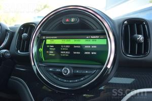 Black MINI Countryman 2020 in Riga, with an engine capacity of 2.00 L and mileage of 39 thousand km for 24500 €, photo 9 on AUTOMOTO.COM.LV