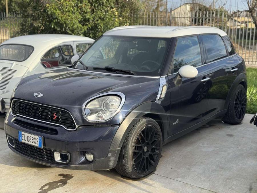 Melns MINI Countryman 2012 Telšiai, ar dzinēja tilpumu 2.00 L un nobraukumu 26 tūkst. km par 3500 €, foto 3 vietnē AUTOMOTO.COM.LV