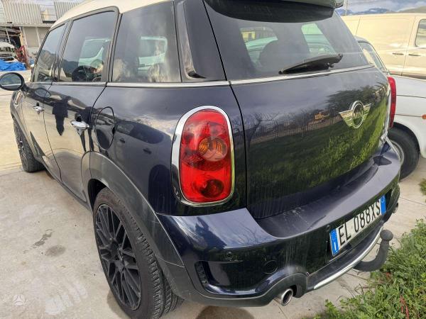 Melns MINI Countryman 2012 Telšiai, ar dzinēja tilpumu 2.00 L un nobraukumu 26 tūkst. km par 3500 €, foto 4 vietnē AUTOMOTO.COM.LV