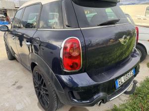 Melns MINI Countryman 2012 Telšiai, ar dzinēja tilpumu 2.00 L un nobraukumu 26 tūkst. km par 3500 €, foto 4 vietnē AUTOMOTO.COM.LV